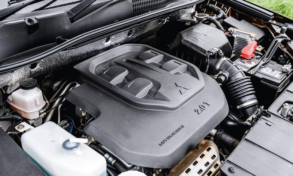 How to replace the car battery on a JMC Landwind - Car Ownership ...